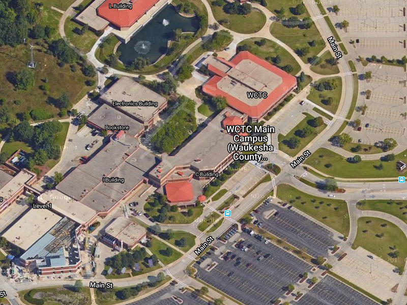 Waukesha County Technical College Profile (2020) | Pewaukee, WI